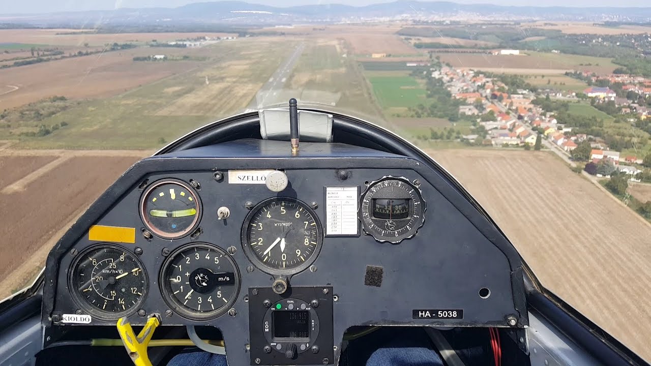 Első vitorlázó repülésem // IS28B2 // HA-5038 // Pécs - Pogány ...