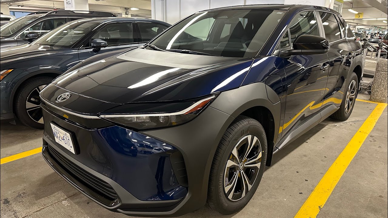 Hertz Thrifty Car Rental Selection - Vancouver International Airport ...