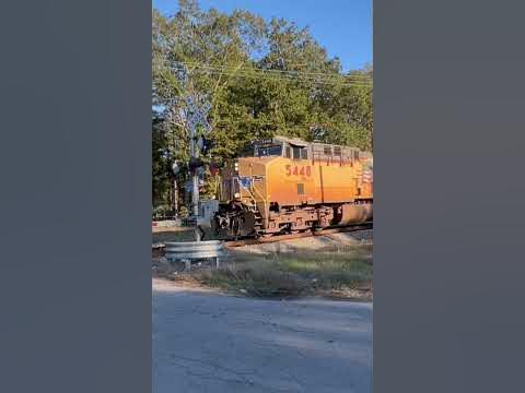 UP 5448 with awesome NF 1PC K5HL! #railfan #train #railfaning #unionpacific #railroad # ...