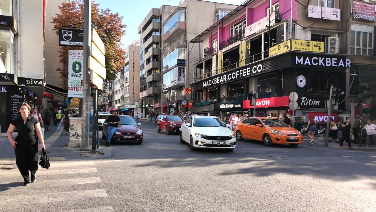 Ankara [4k60fps], Tunalı Hilmi Cd. Yakınlarında Gezinti - Strolling ...