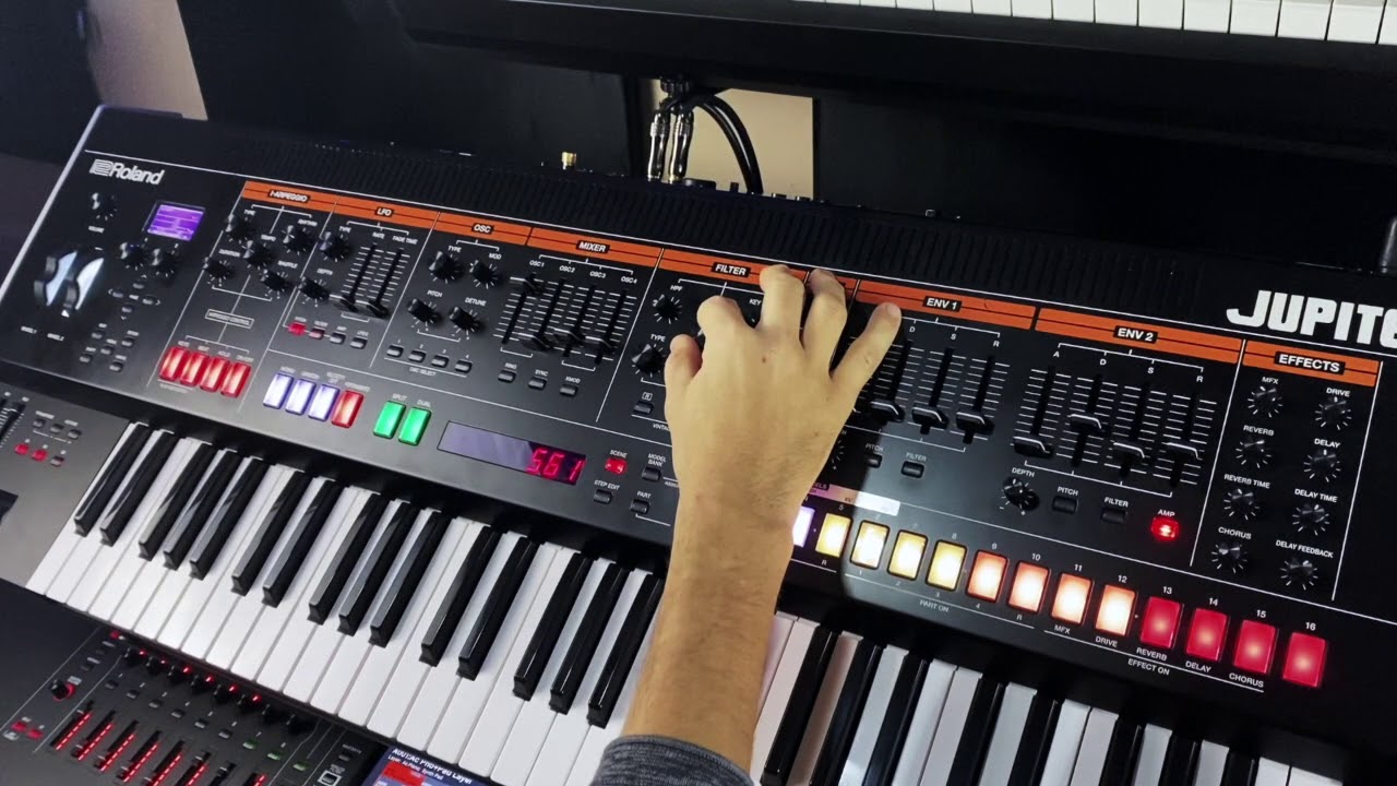 💡 Inspiration 💡composing with Jupiter-X (Juno Model Bank) #RolandAtHome ...