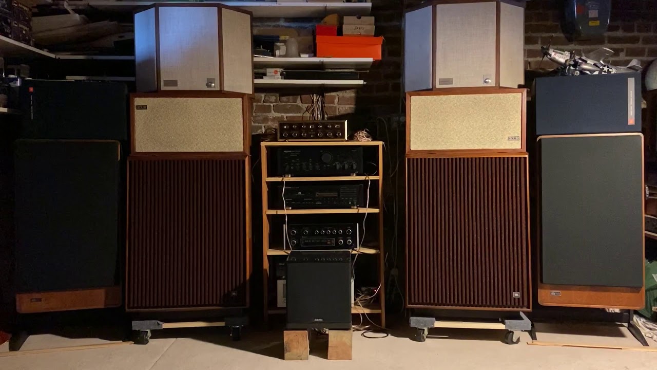 Pandemic Sessions 5 JVC M 7050 P L10 JBL L200 - YouTube