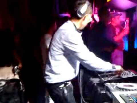Pablito Mix En Salon Los Herederos - YouTube