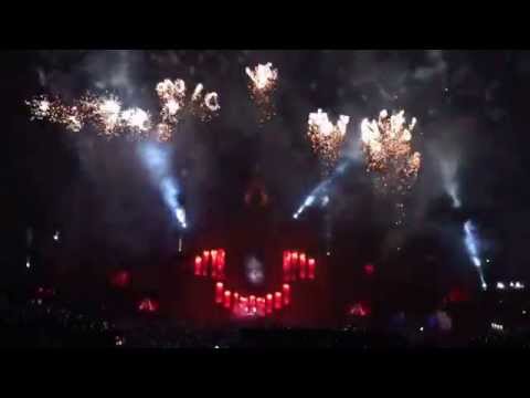 3 Are Legend - Mammoth @ Tomorrowland 2015