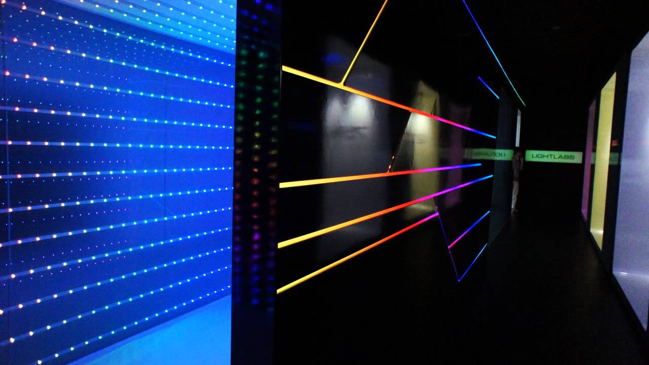 Philips Retail Simulation Hardware/ Sensor Controlled Lighting Solution ...