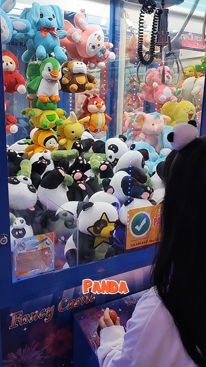 BOCIL Main Mesin Capit Mau Ambil Boneka Panda - YouTube