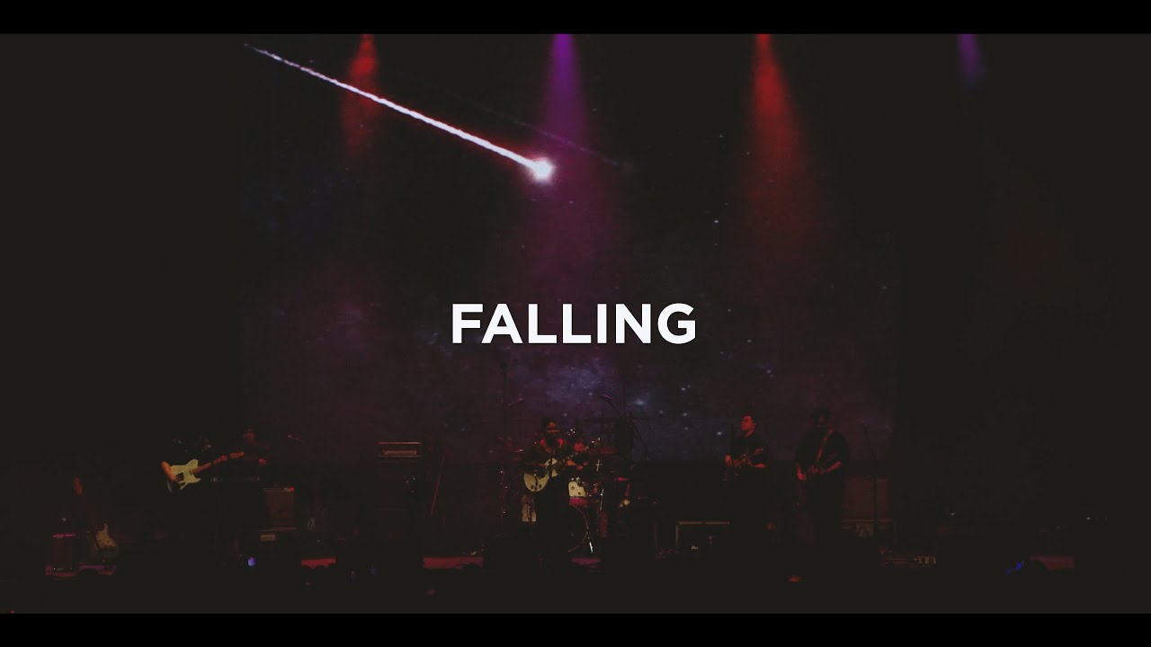 Charlie 119 - Falling (Live at Coca Cola Arena) - YouTube