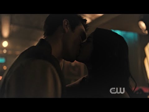 Archie Reunites With Veronica - Riverdale Season 3 Episode 10 [HD]