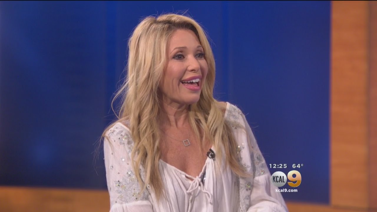 'Pee Wee's Big Adventure' Actress To Headline Concert At Whiskey A Go ...