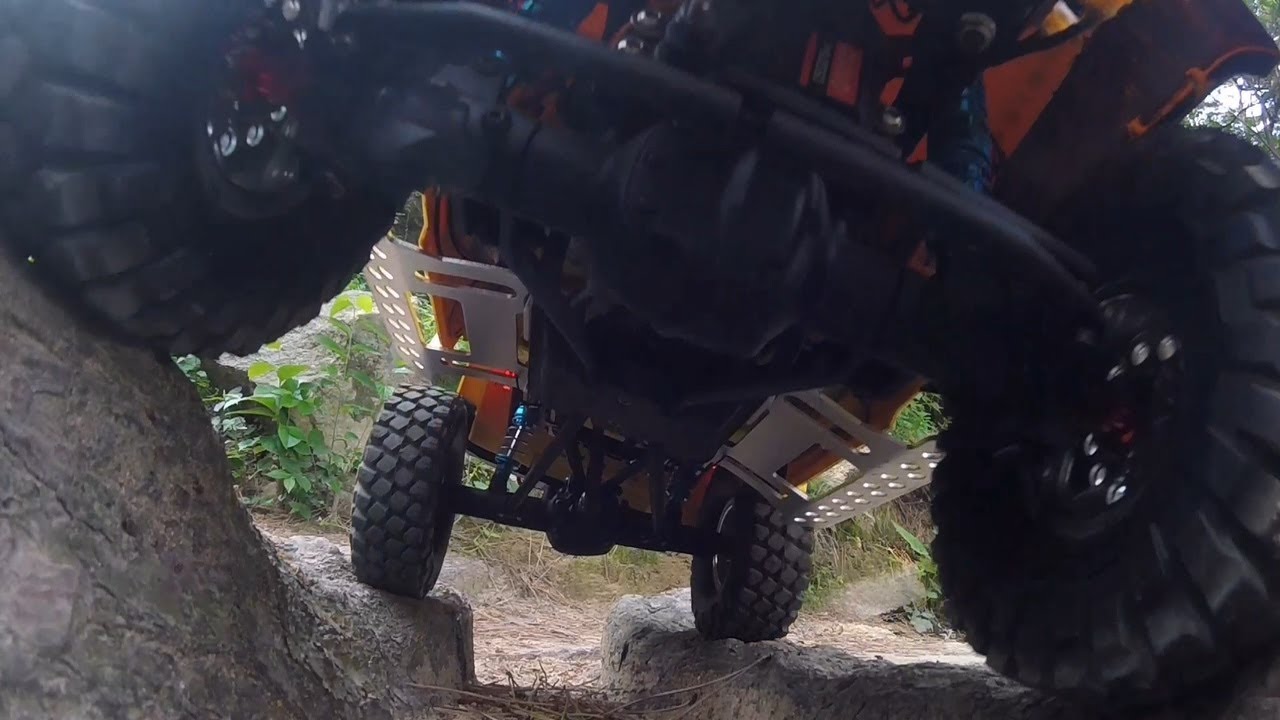 MST CFX Jeep Rubicon Rock Climbing Trip - YouTube