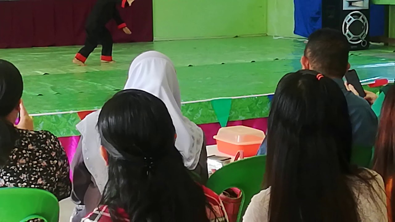 Hana silat cindai pusaka persembhn pei yu - YouTube