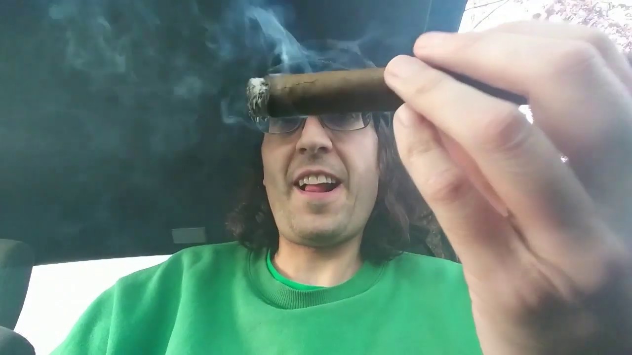 Don Felo Presidente Habano Cigar Review - YouTube