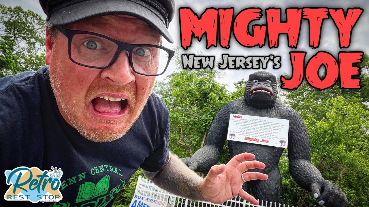 Mighty Joe Giant Gorilla Statue At Mighty Joe’s Deli & Grill In Shamong ...