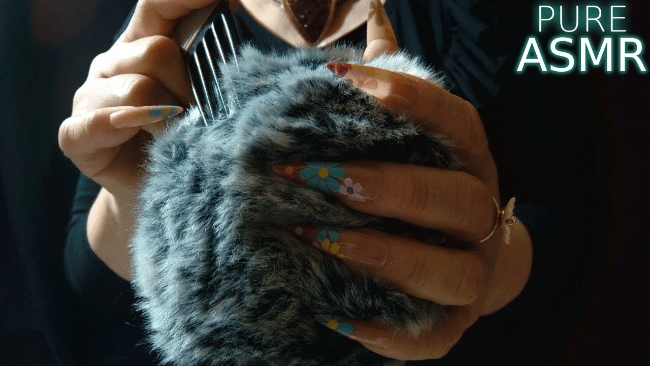 Rough ASMR | Scratching, Combing, Plucking and Searching on the Fluffy ...