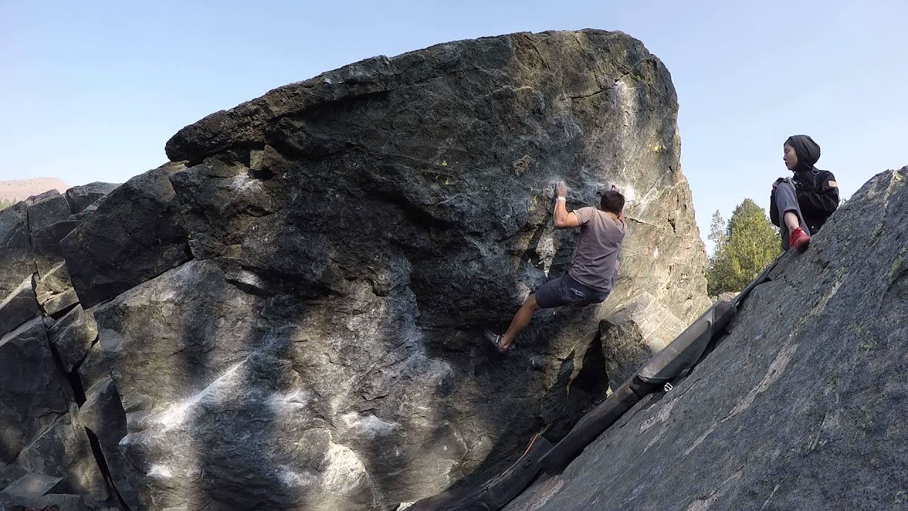 Crimp Ladder Right V8 - Way Lake, Mammoth - YouTube
