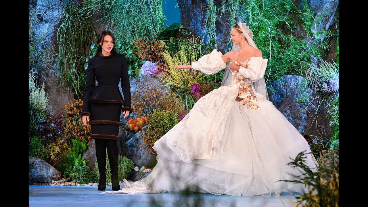 Celia Kritharioti SS24 in Paris: Naomi Campbell, Candice Swanepoel ...