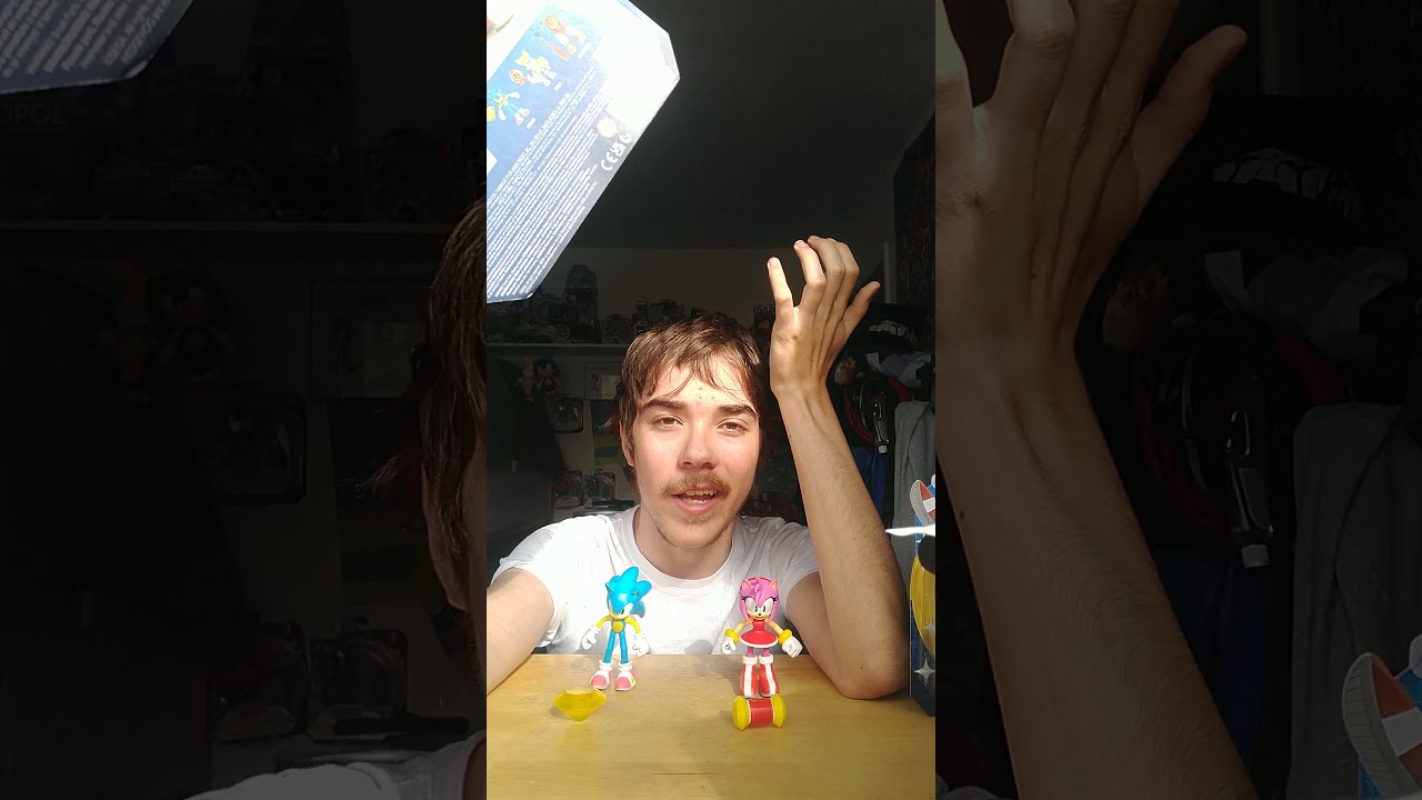 The Unboxing of the Neon Tails and Neon Knuckles 4in Figures By Jakks ...