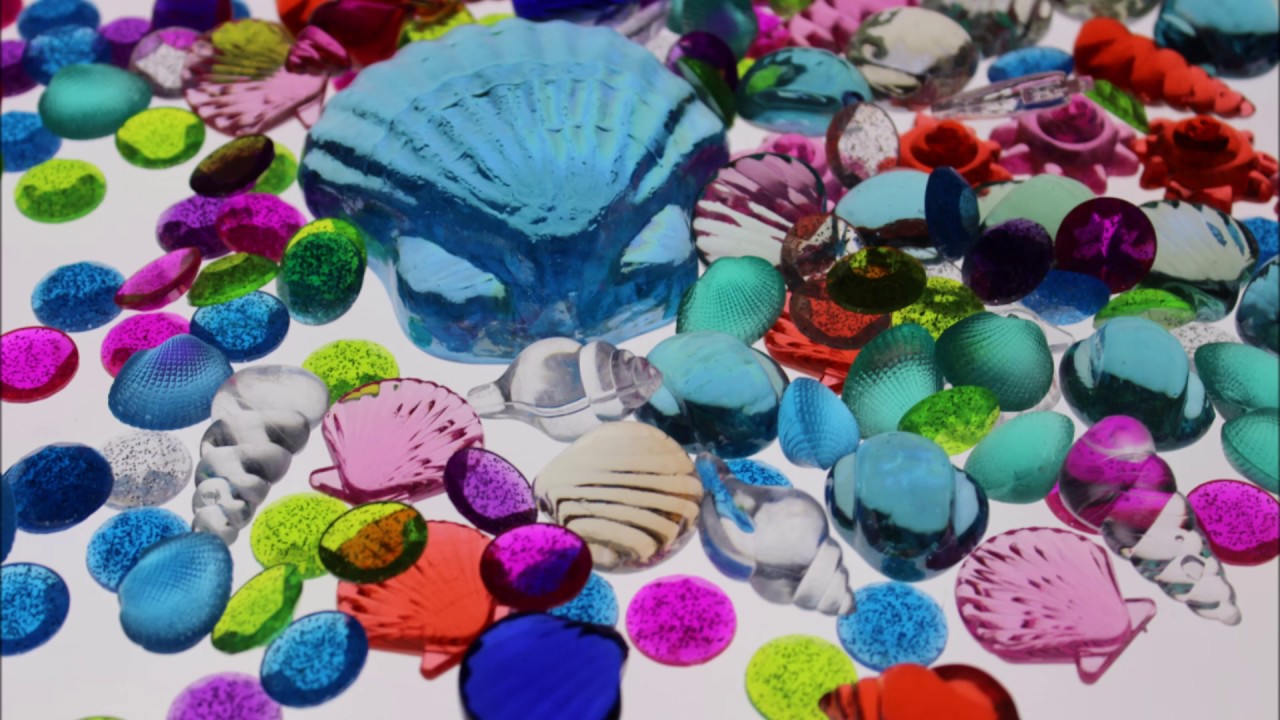 Light Table Play Activities and Ideas from The Ultimate Light Table ...