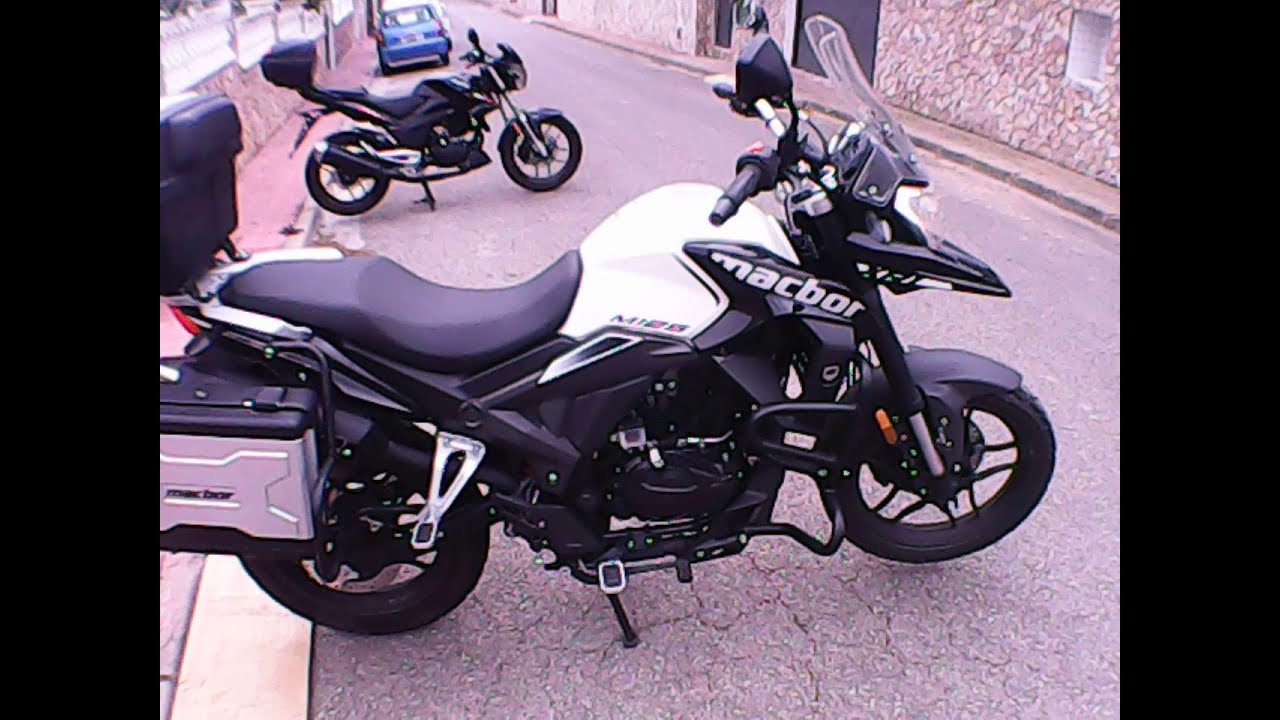 Macbor XR1 Montana 125 - YouTube