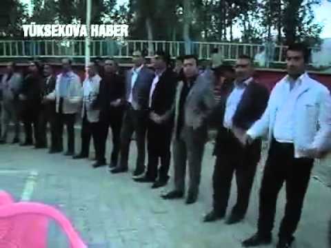 askerler BDP liler kürtçe halay çekiyor.