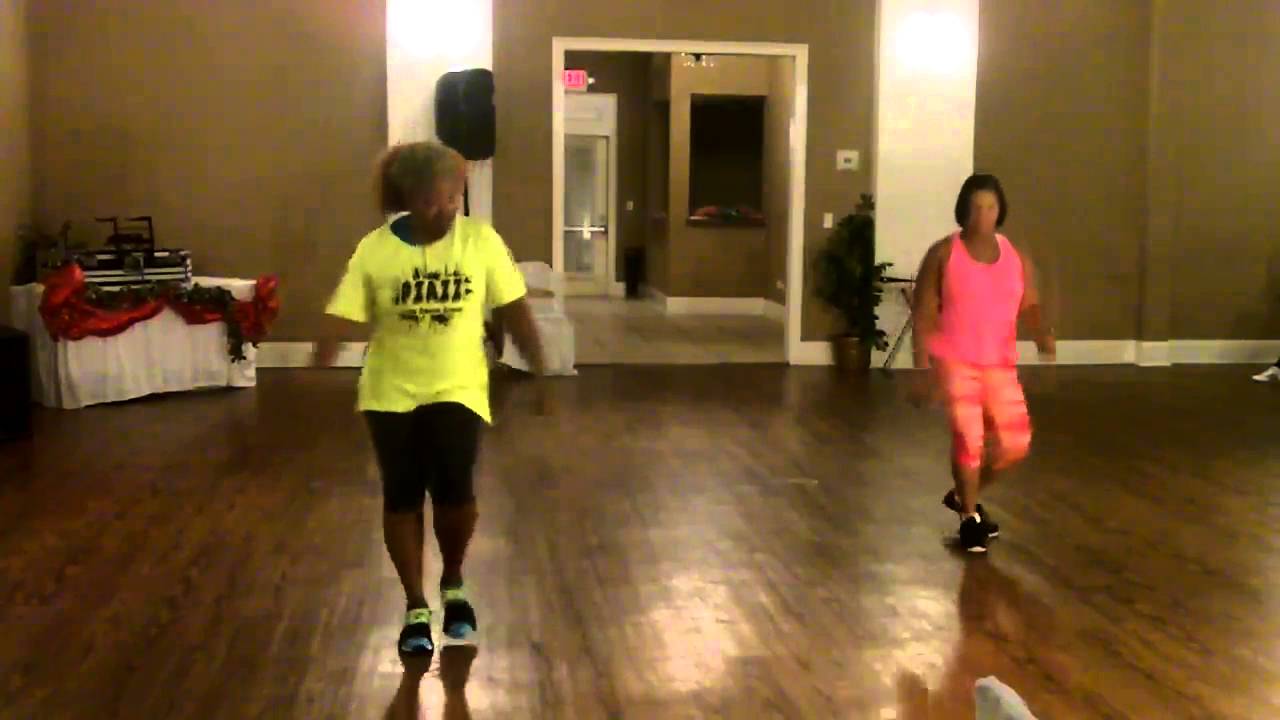 Fade Away Line Dance - New Orleans, La - YouTube