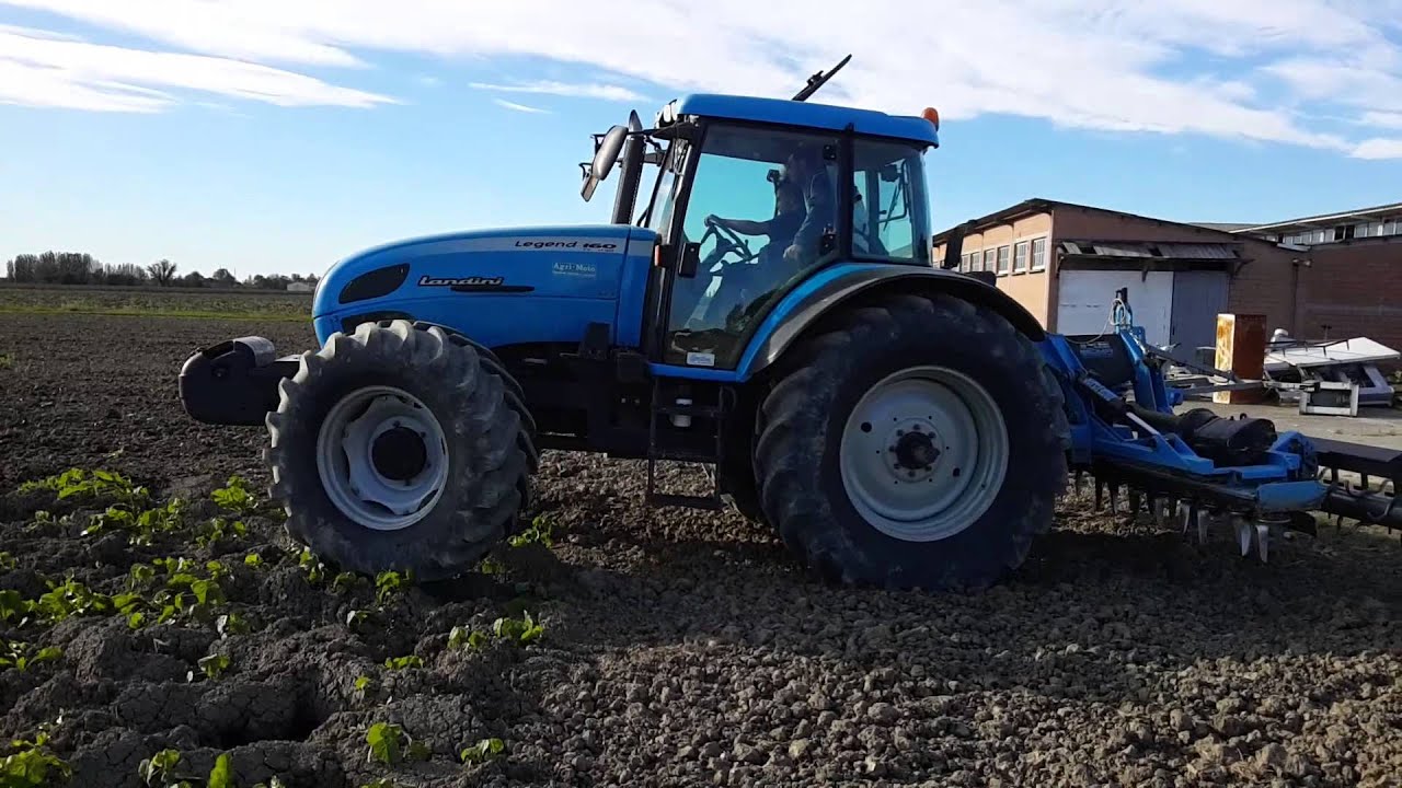 landini legend in erpicatura 2014 - YouTube