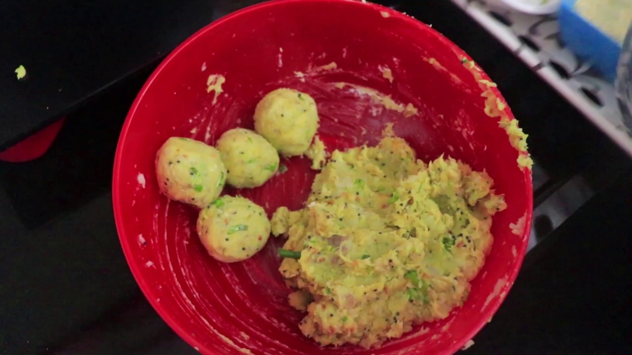 Kela ka Vada - Keda Wada in Hindi for vada pav | Taste is everything ...