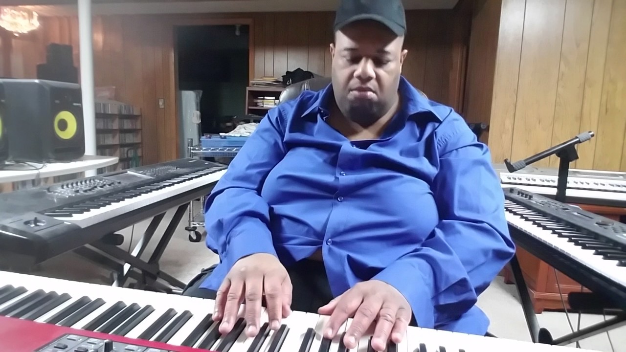 "Love is God" (Walter Hawkins) performed by Darius Witherspoon (2/22/17 ...