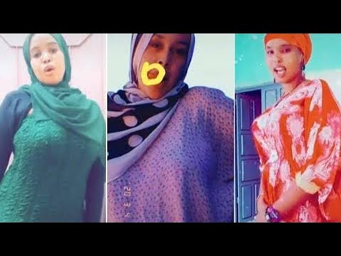 Niinko waali ah gabdho qooqan ku raaxeso