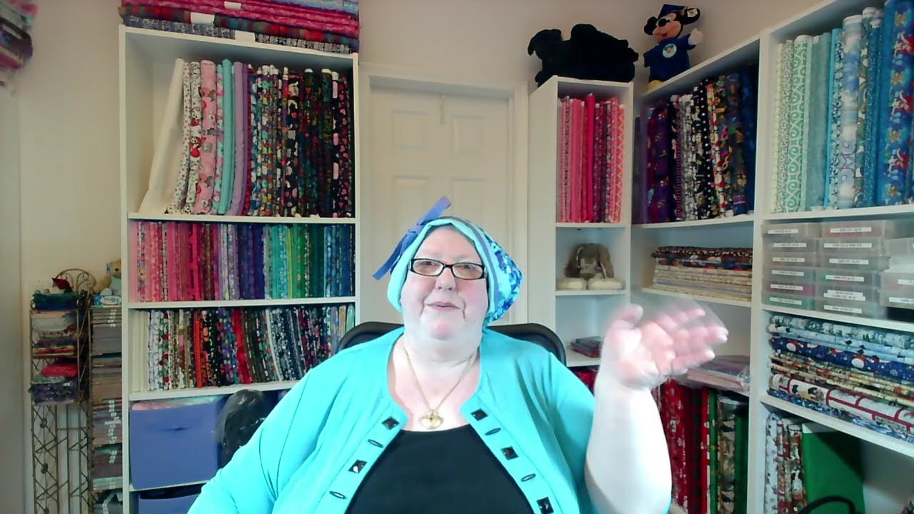 Quilt Chat - Introduction to Jolly Molly TV, Quilting, Quilts - YouTube