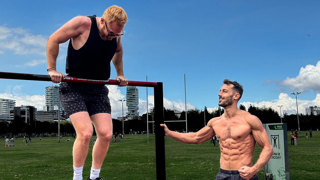 I Taught My Friend To Muscle Up in ONLY 10 MINUTES - YouTube