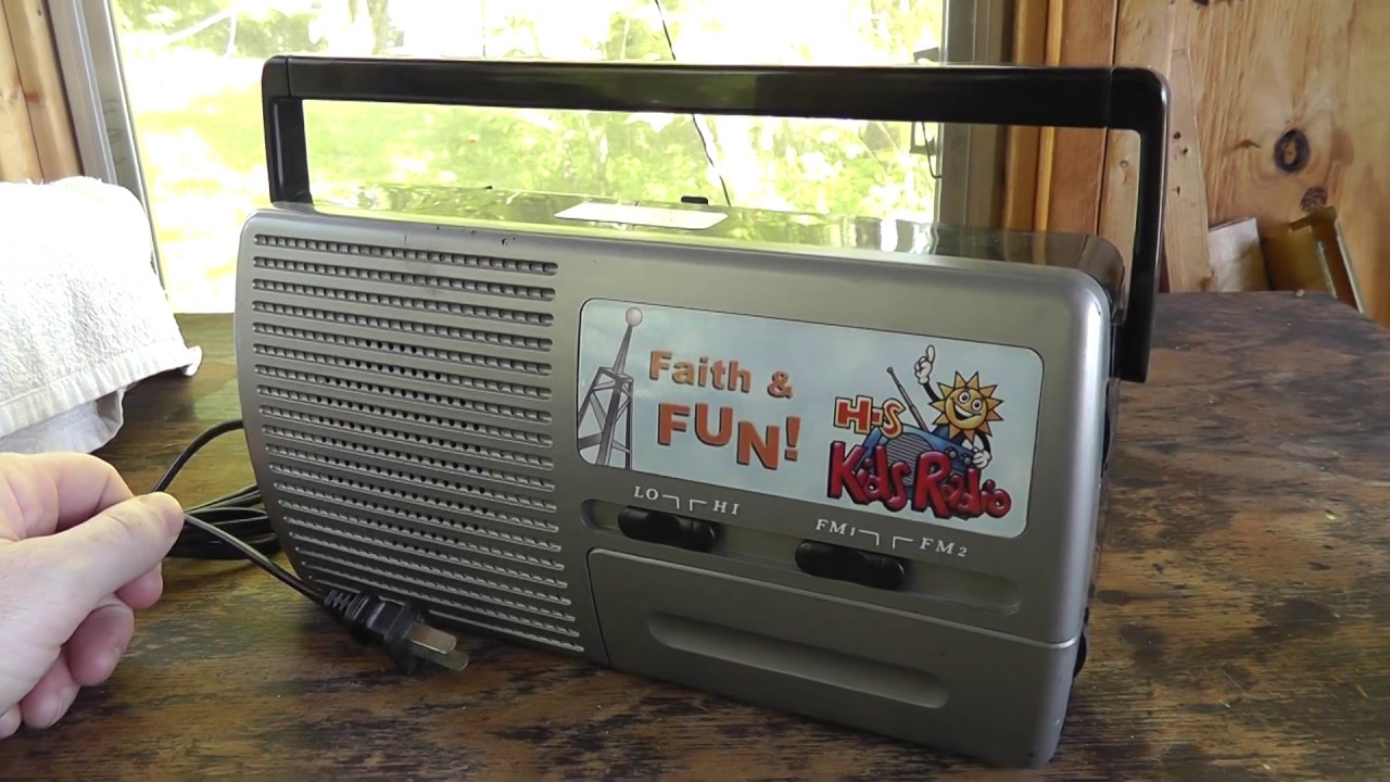 Unlocking the HL-922 SCA FM Radio - YouTube