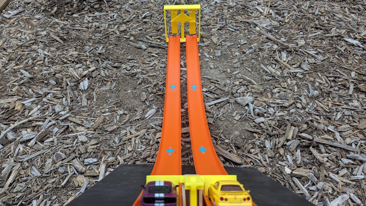 3D Printed Starting Gate and Finish Line for Diecast Racing - YouTube