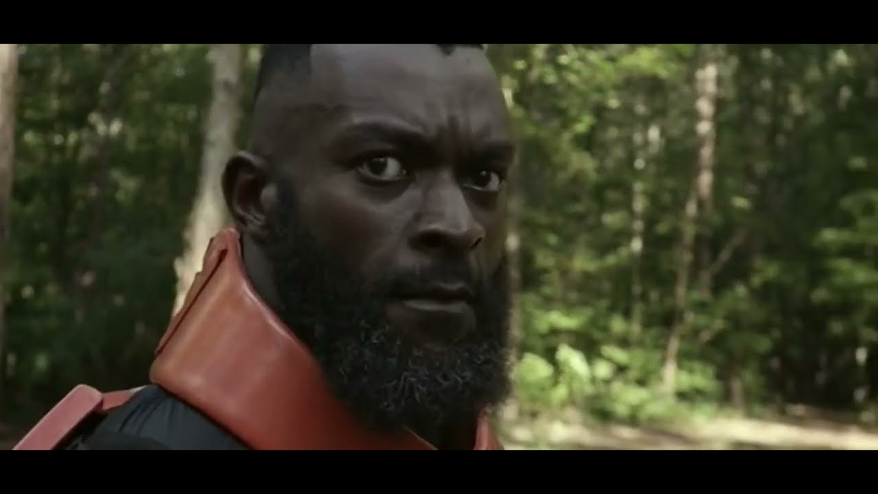 TWD S11 EP12: Mercer Being Bad Ass - YouTube