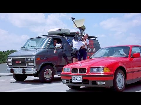 The Chase (1994) | Crazy News Reporter Scene - YouTube