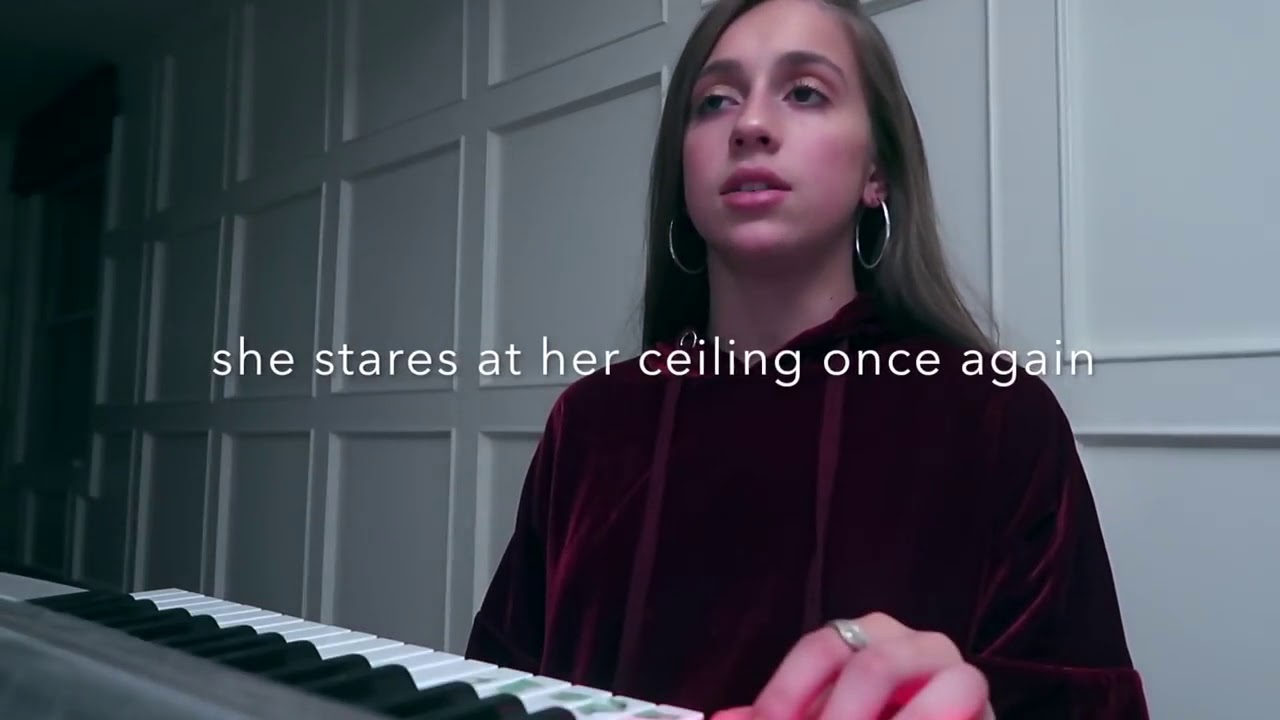 Tate McRae - i wrote a song - YouTube