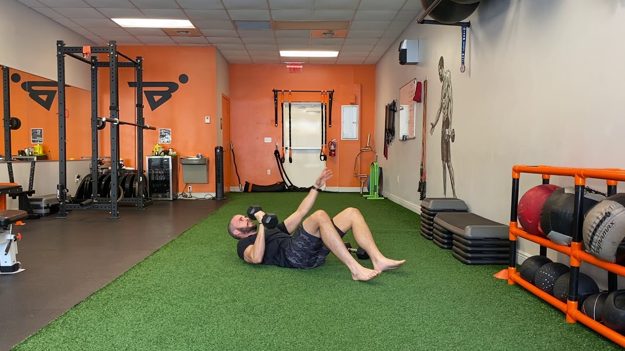 Sit-up With Single Arm Press - YouTube