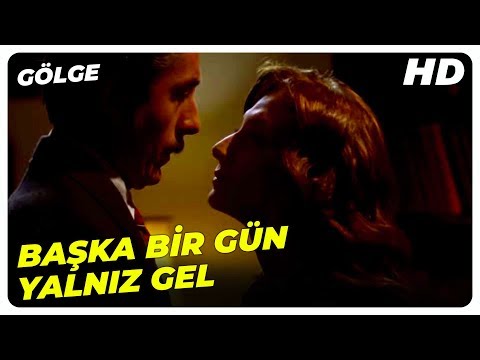 Gölge | Selma, Halim'i Gizlice Buluşmaya Davet Ediyor | Türk Filmi