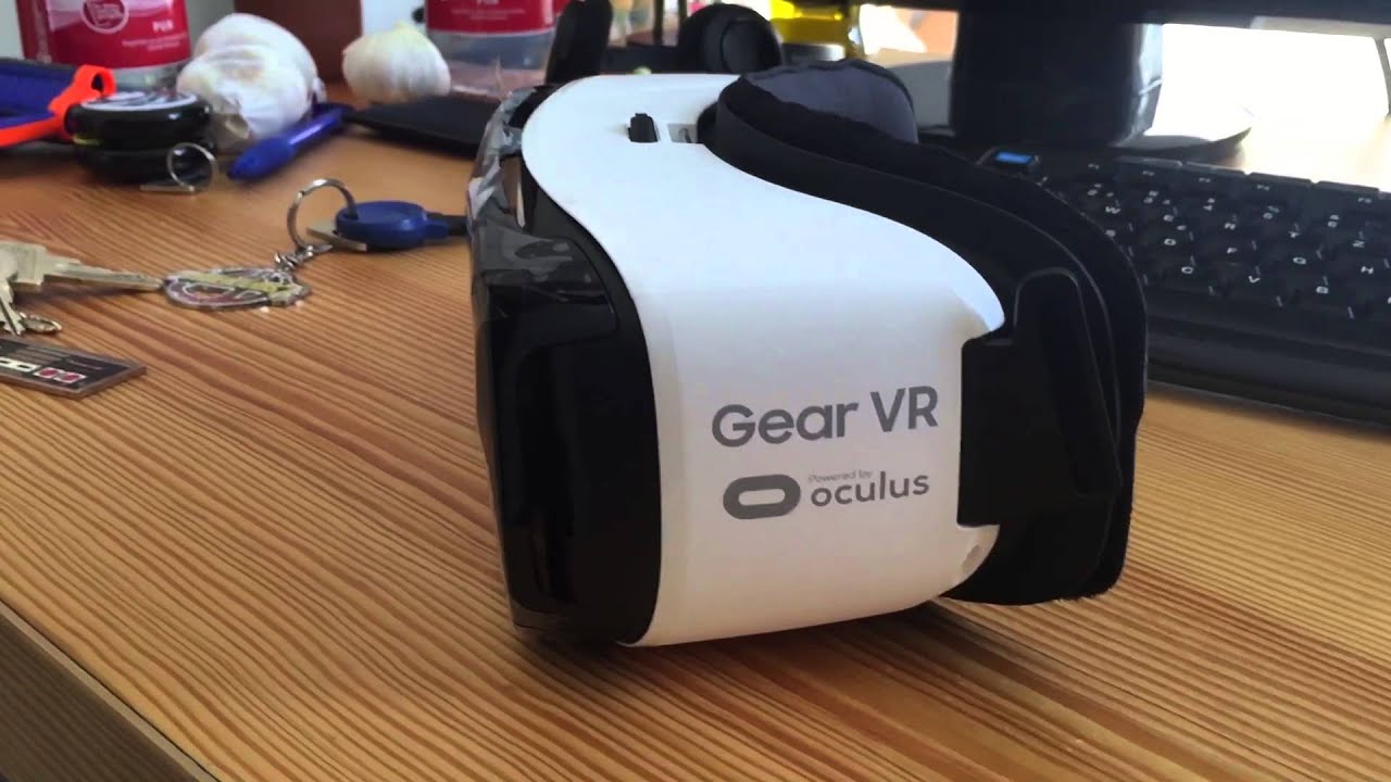 Samsung Gear VR protective plastic film removed - YouTube
