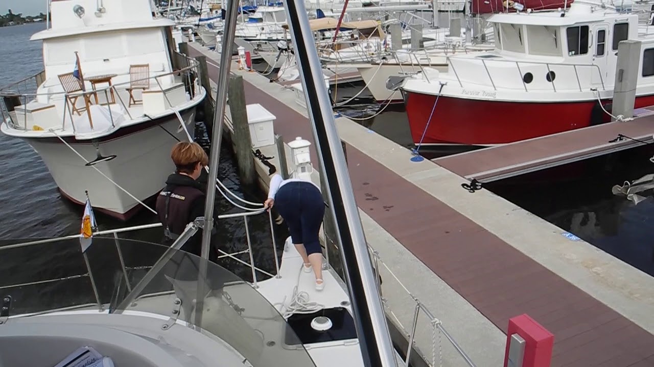 Cast off with the wind or current PDQ - YouTube