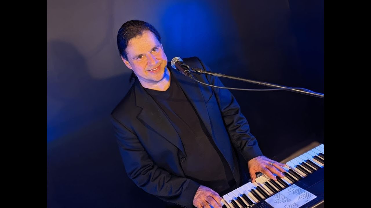 Mat Gauthier (Singer/Piano Demo) - YouTube
