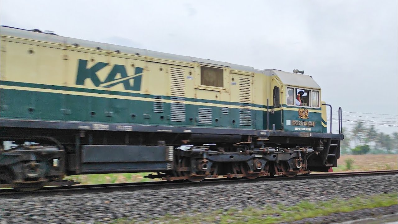 Lokomotif CC 201 Livery Vintage Generasi Kedua yang Jarang Dinas Ke ...