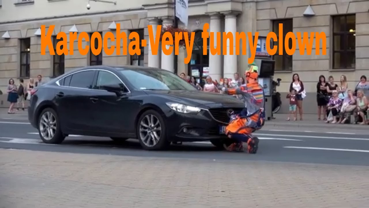 Karcocha: The Most Hilarious Clown You've Ever Seen - YouTube