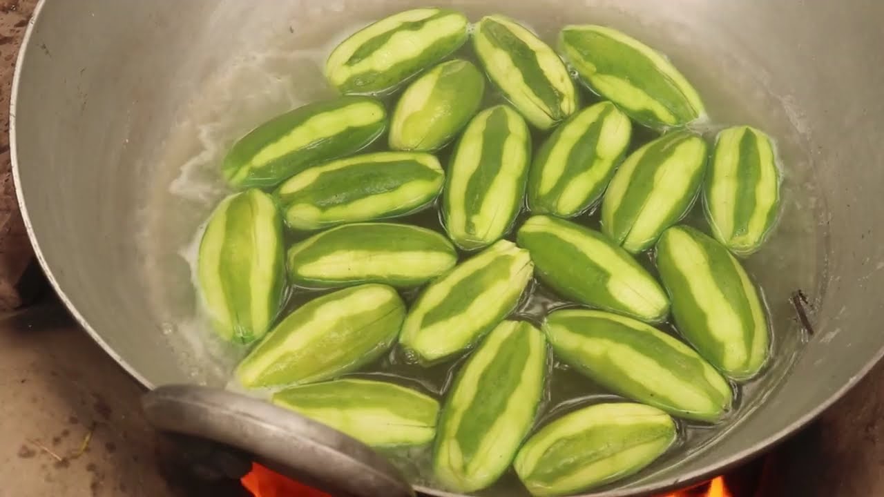 Potol Bhapa Parbal curry Bengali potol bhapa recipe village style - YouTube