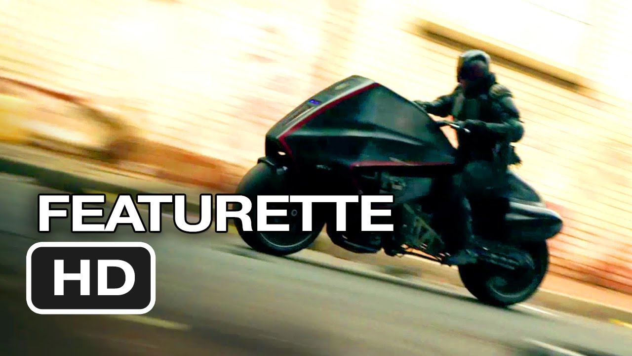Dredd Featurette - Gear (2012) - Karl Urban, Olivia Thirlby Movie HD - YouTube