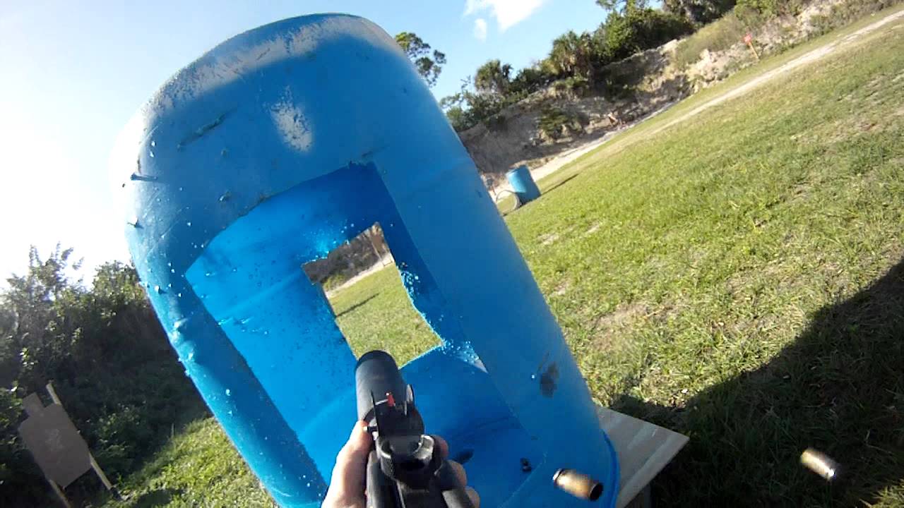 Silenced Mini Uzi Submachine Gun 1st person - Subgun match 12-2011 ...