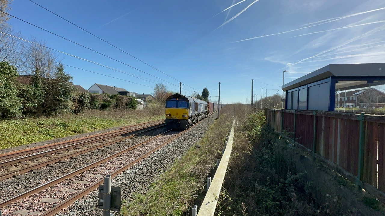 Short Freight Session at Euxton Balshaw Lane - YouTube