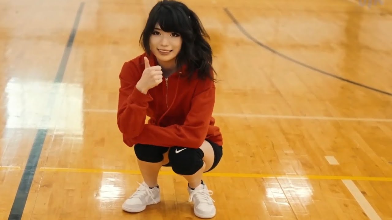 Emiru Showcases NPC Agility - YouTube