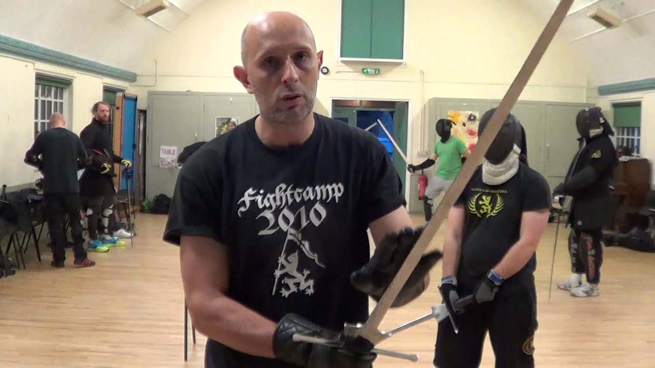 Grabbing the weapon in medieval longsword fencing (HEMA) - YouTube