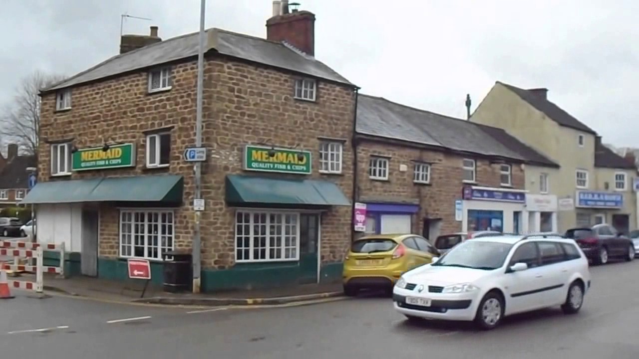 Oakham Rutland Tour Of The Town 2017 - YouTube